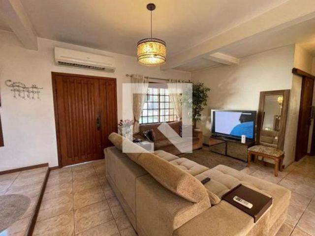 Casa à Venda Primavera, 3 Quartos, 235 m² Novo Hamburgo