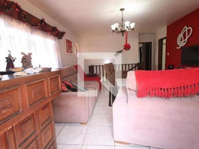 Casa à Venda Primavera, 5 Quartos, 290 m² Novo Hamburgo