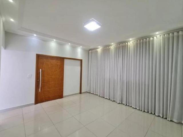 CASA A VENDA PRONTA PARA MORAR VALINHOS VILA BISSOTO, OPORTUNIDADE ÚNICA!