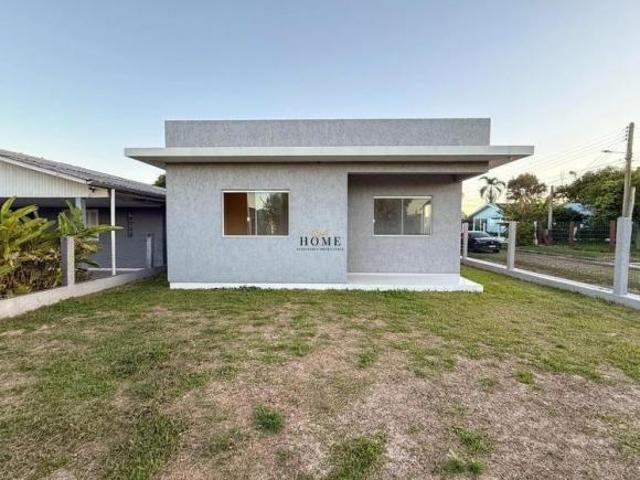 Casa à venda próxima ao mar!