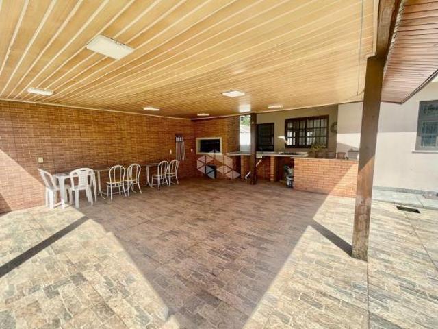 Casa à venda próxima aos Quartéis em Santa Maria