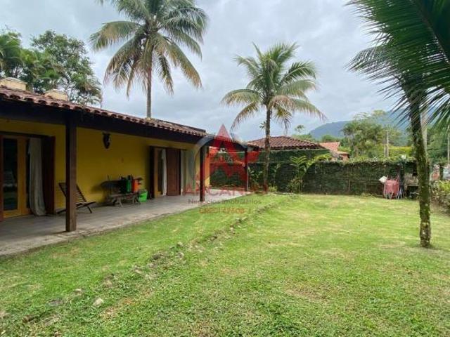CASA A VENDA PROXIMA DO MAR NO IATMAMBUCA, UBATUBA/SP