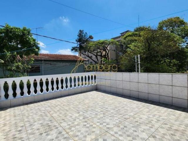 Casa à Venda Próximo à Rua Darwin no Alto da Boa Vista