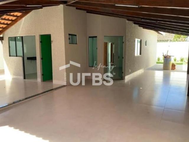Casa à venda | Próximo ao Buriti Shopping | 3 quartos 1 suíte | Área gourmet com churrasqueira