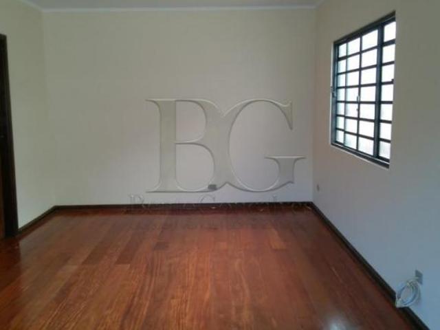 Casa à venda próximo ao centro