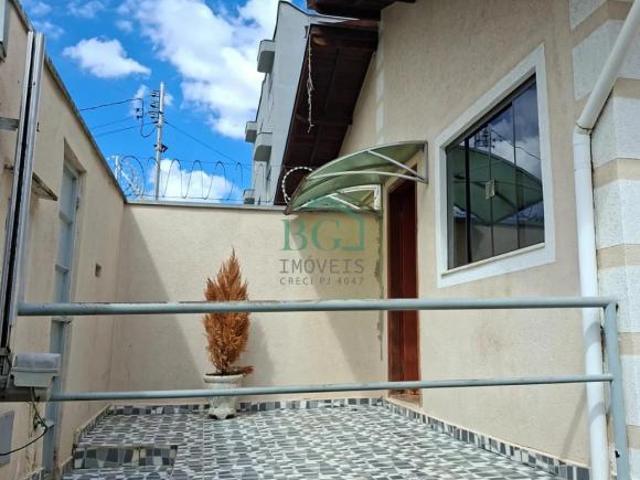 Casa à venda próximo ao centro de Poços de Caldas