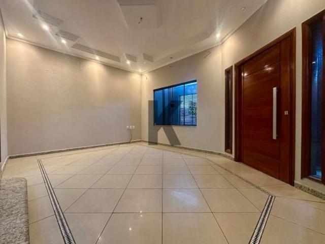 Casa à venda próximo ao hospital da Unimed com 179 metros