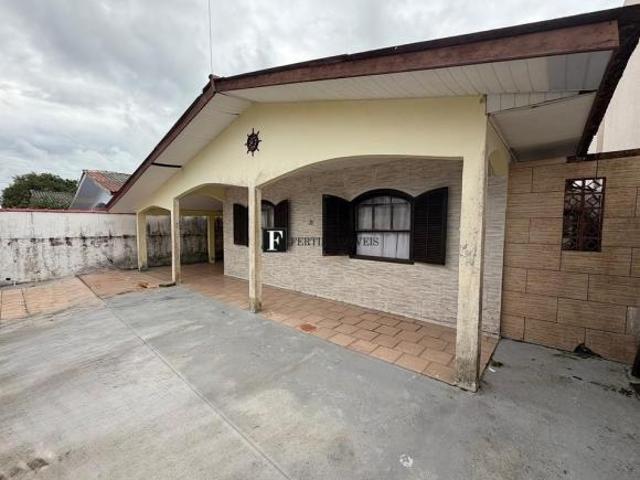 Casa a venda próximo ao mar em Shangri lá