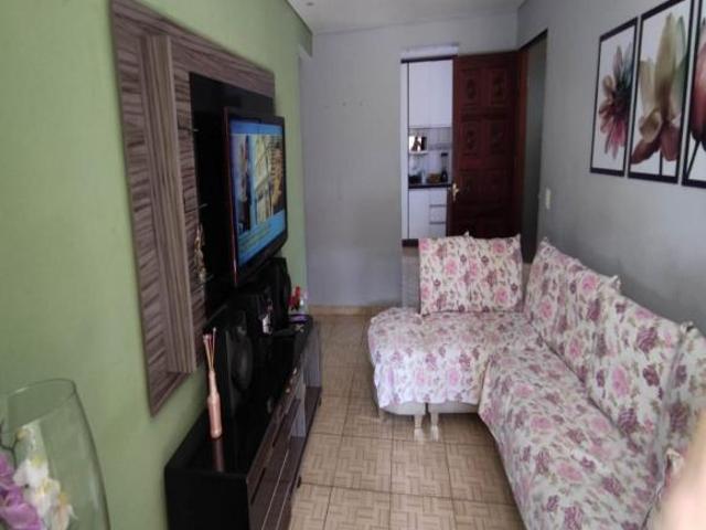 CASA A VENDA PROXIMO DA ESTRADA DE ITAPECERICA, COM 02 DORMITÓRIOS