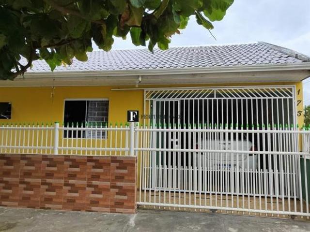 Casa a venda próximo do mar