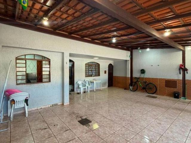 Casa à Venda – QNO 3 3 quartos Setor O – Ceilândia/DF
