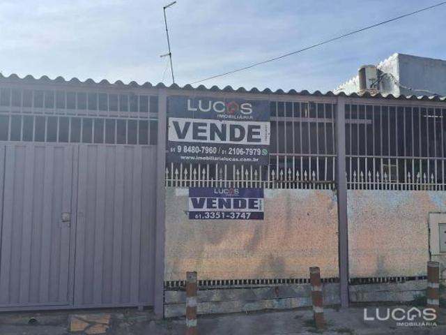 Casa à venda QR 109 original bem localilzada em Samambaia Sul