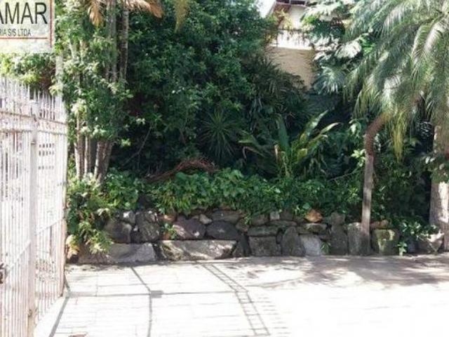 Casa à venda quatro quartos no Butantã City Caxingui