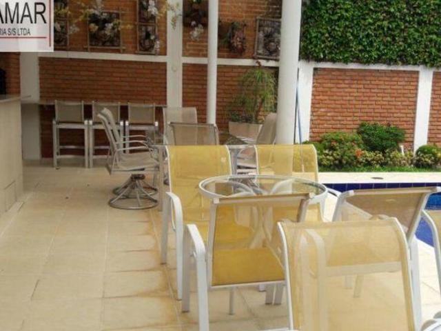 Casa à venda quatro quartos no Jardim Leonor