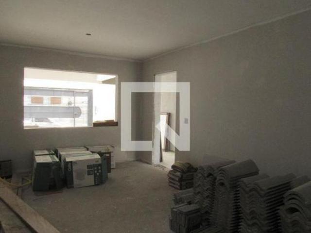 Casa à Venda Quitaúna, 3 Quartos, 130 m2