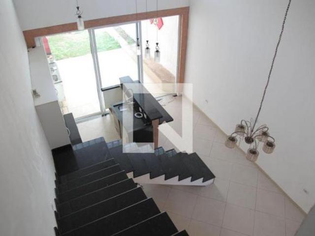 Casa à Venda Quitaúna, 3 Quartos, 135 m2