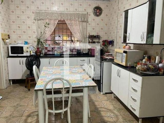 Casa à Venda Quitaúna, 3 Quartos, 240 m2