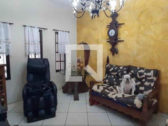 Casa à Venda Quitaúna, 3 Quartos, 250 m2