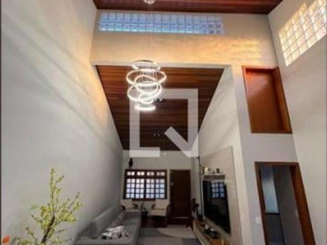 Casa à Venda Quitaúna, 3 Quartos, 355 m² Osasco