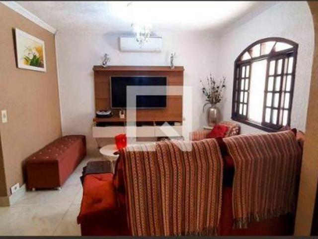 Casa à Venda Quitaúna, 2 Quartos, 105 m2