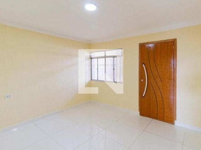 Casa à Venda Quitaúna, 2 Quartos, 200 m2