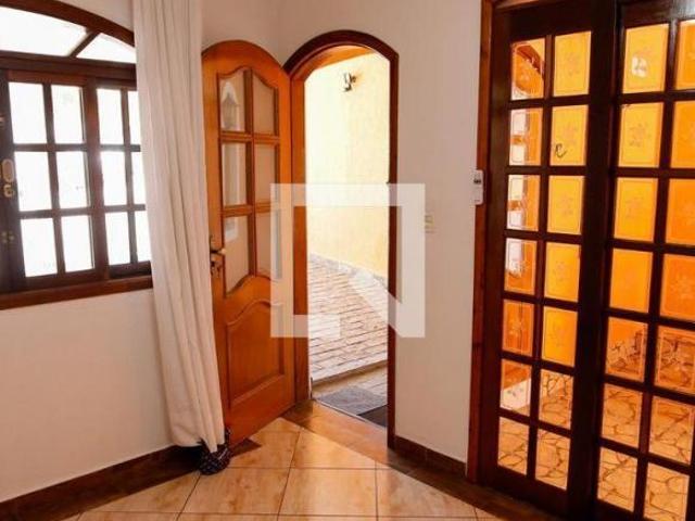 Casa à Venda Quitaúna, 4 Quartos, 180 m2
