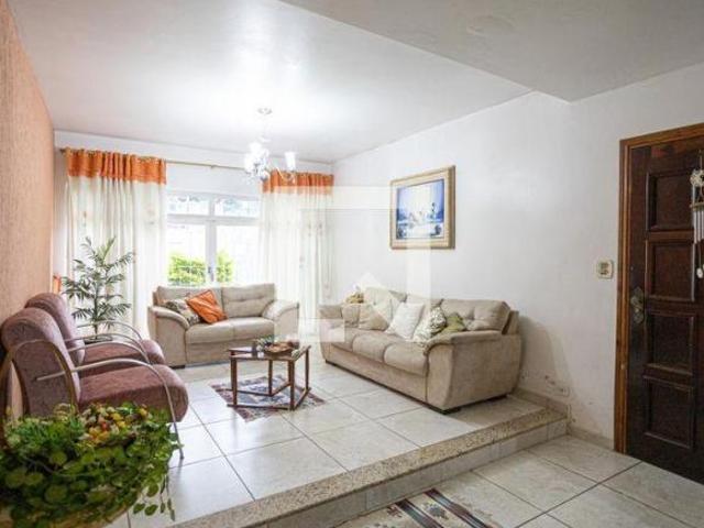 Casa à Venda Quitaúna, 4 Quartos, 200 m² Osasco