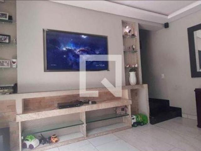 Casa à Venda Quitaúna, 4 Quartos, 218 m² Osasco