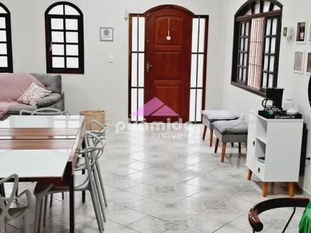 Casa à venda, R$ 1.399.000,00 e locação R$ 6.500,00 Centro, Caraguatatuba, SP