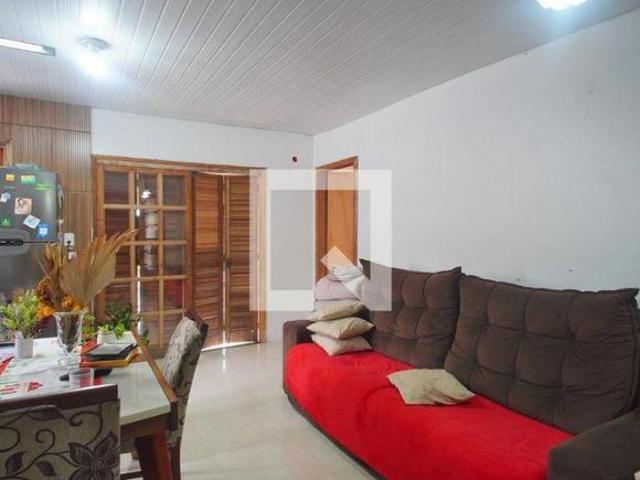Casa à Venda Rondônia, 2 Quartos, 180 m² Novo Hamburgo