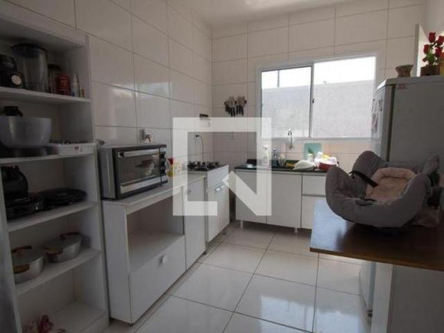 Casa à Venda Rondônia, 2 Quartos, 52 m² Novo Hamburgo