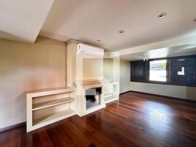 Casa à Venda Rondônia, 4 Quartos, 206 m² Novo Hamburgo
