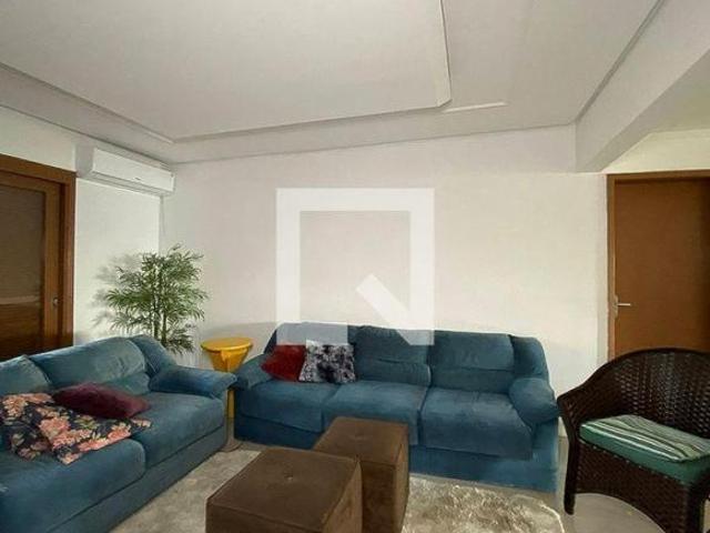 Casa à Venda Rondônia, 4 Quartos, 340 m² Novo Hamburgo