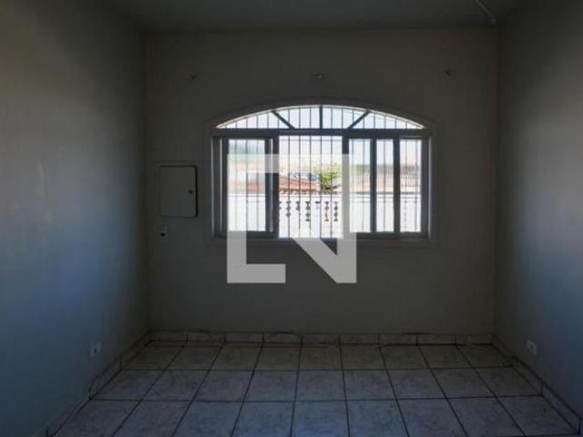 Casa à Venda Raposo Tavares, 4 Quartos, 250 m² São Paulo