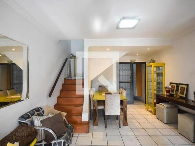 Casa à Venda Real Parque, 3 Quartos, 140 m² São Paulo