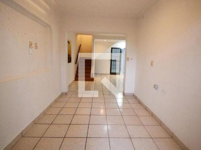 Casa à Venda Real Parque, 3 Quartos, 140 m² São Paulo