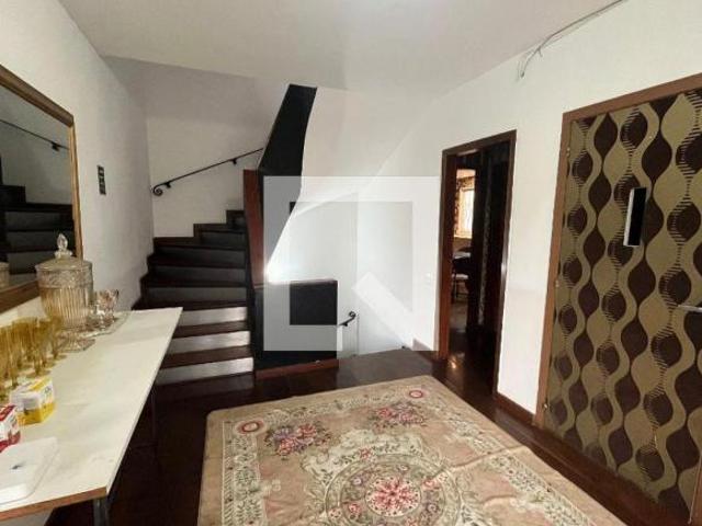 Casa à Venda Real Parque, 3 Quartos, 1000 m2