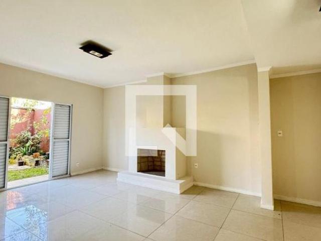 Casa à Venda Real Parque, 3 Quartos, 249 m2