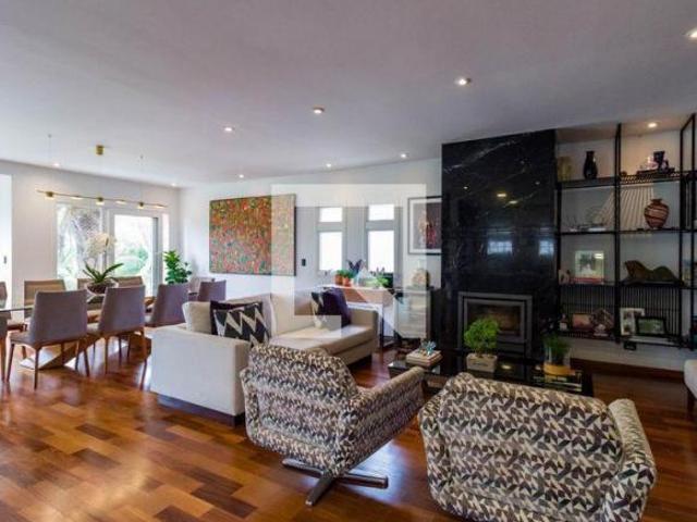 Casa à Venda Real Parque, 3 Quartos, 550 m² São Paulo