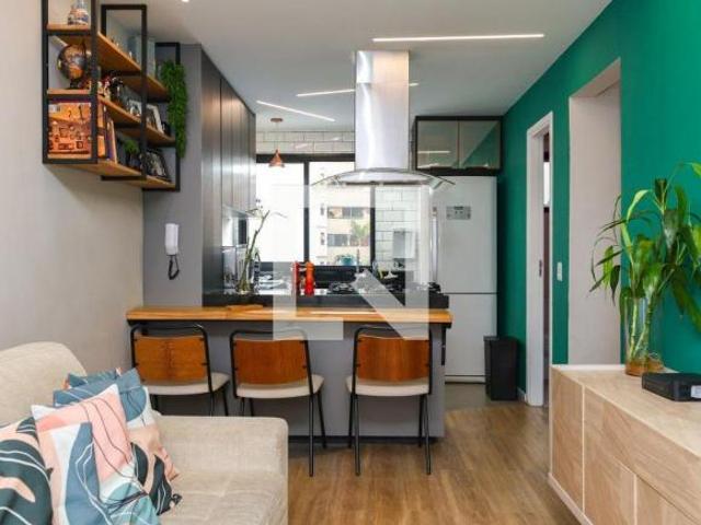 Casa à Venda Real Parque, 2 Quartos, 120 m2