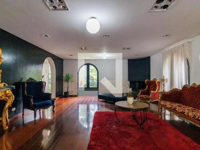 Casa à Venda Real Parque, 4 Quartos, 2000 m² São Paulo