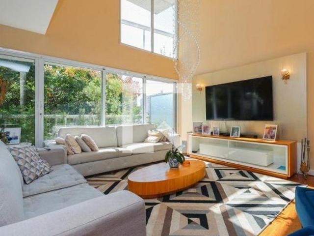 Casa à Venda Real Parque, 4 Quartos, 347 m² São Paulo