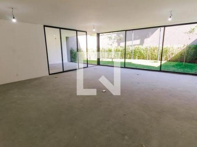 Casa à Venda Real Parque, 4 Quartos, 548 m2