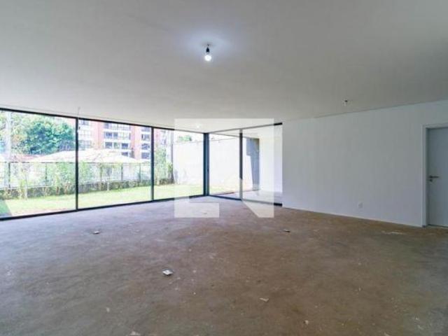 Casa à Venda Real Parque, 4 Quartos, 515 m² São Paulo