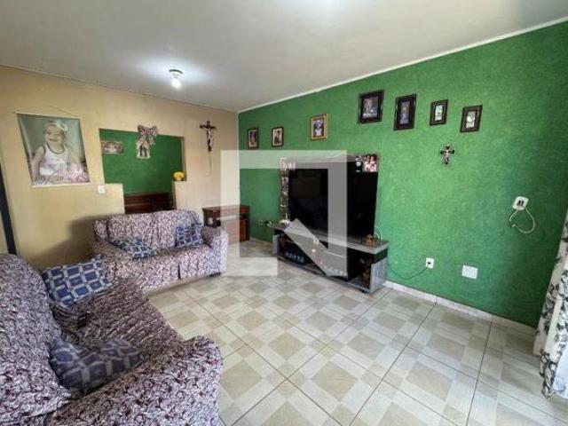 Casa à Venda Recanto das Emas, 2 Quartos, 150 m² Brasília
