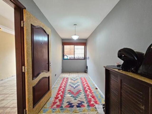 Casa à venda, reformada 120m² em Interlagos, 3 dormitórios