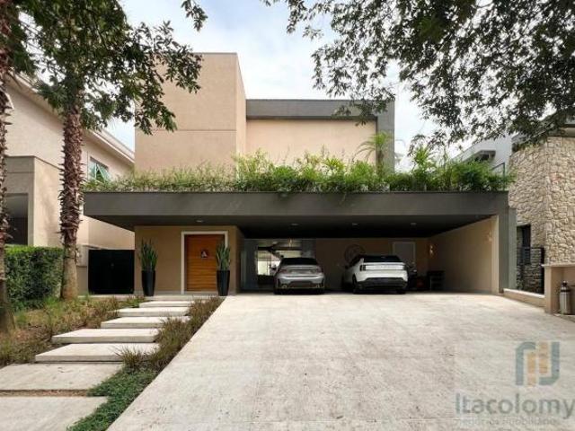 Casa a venda reformada
