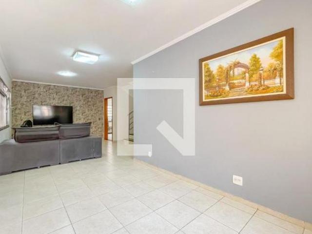Casa à Venda Remédios, 5 Quartos, 135 m2