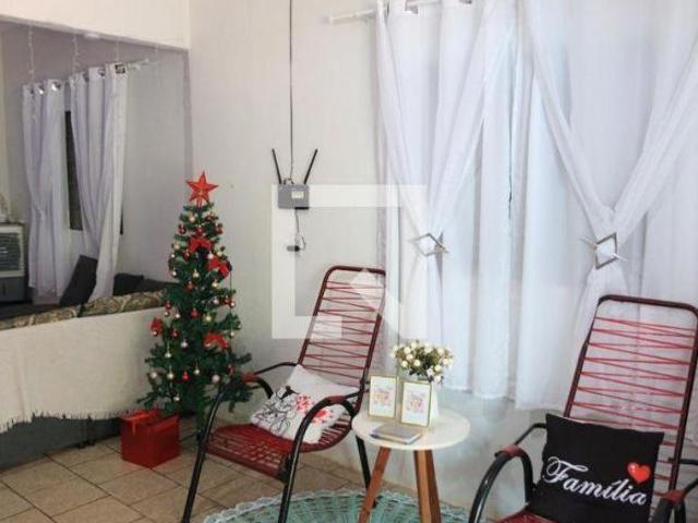 Casa à Venda Residencial Belvedere, 2 Quartos, 450 m² Goiânia