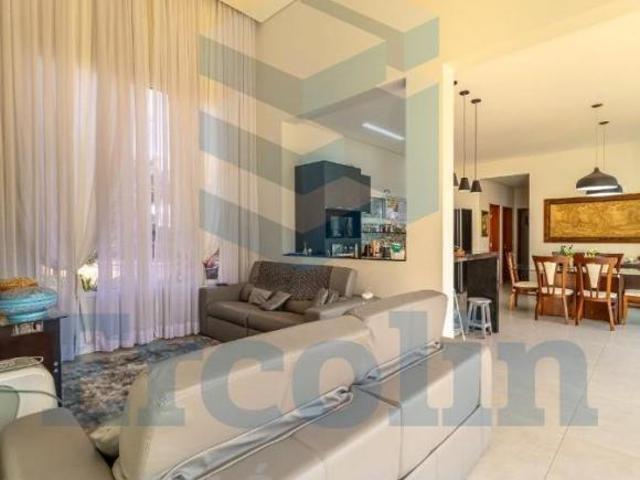 CASA À VENDA RESIDENCIAL VALE DO LAGO EM SOROCABA SP